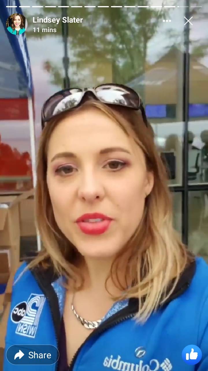 Lindsey Looking Super Fine On Location Late Morning | Scrolller