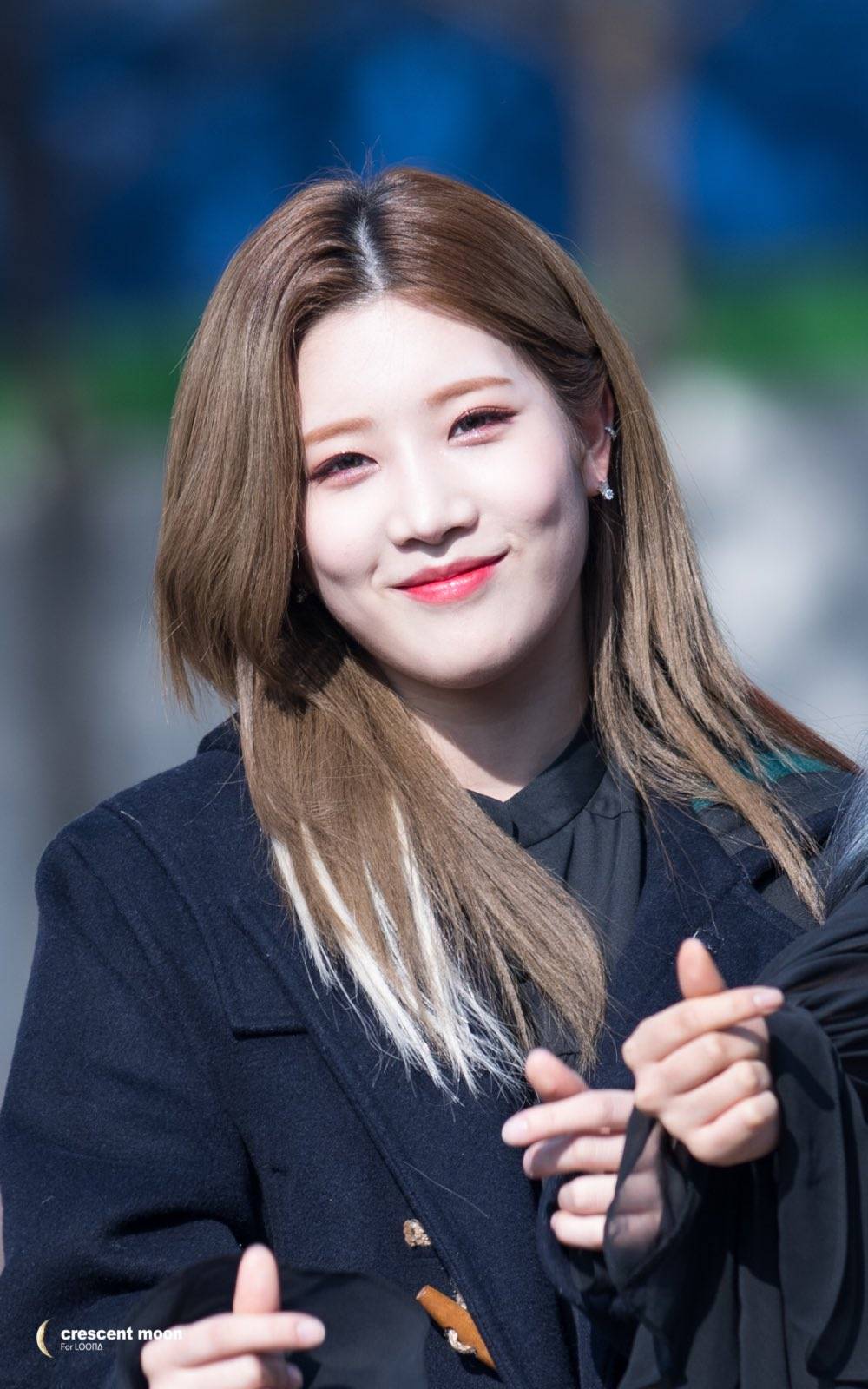 Lip Grin Scrolller