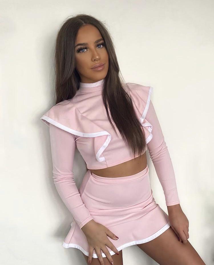 lips full of filler | Scrolller