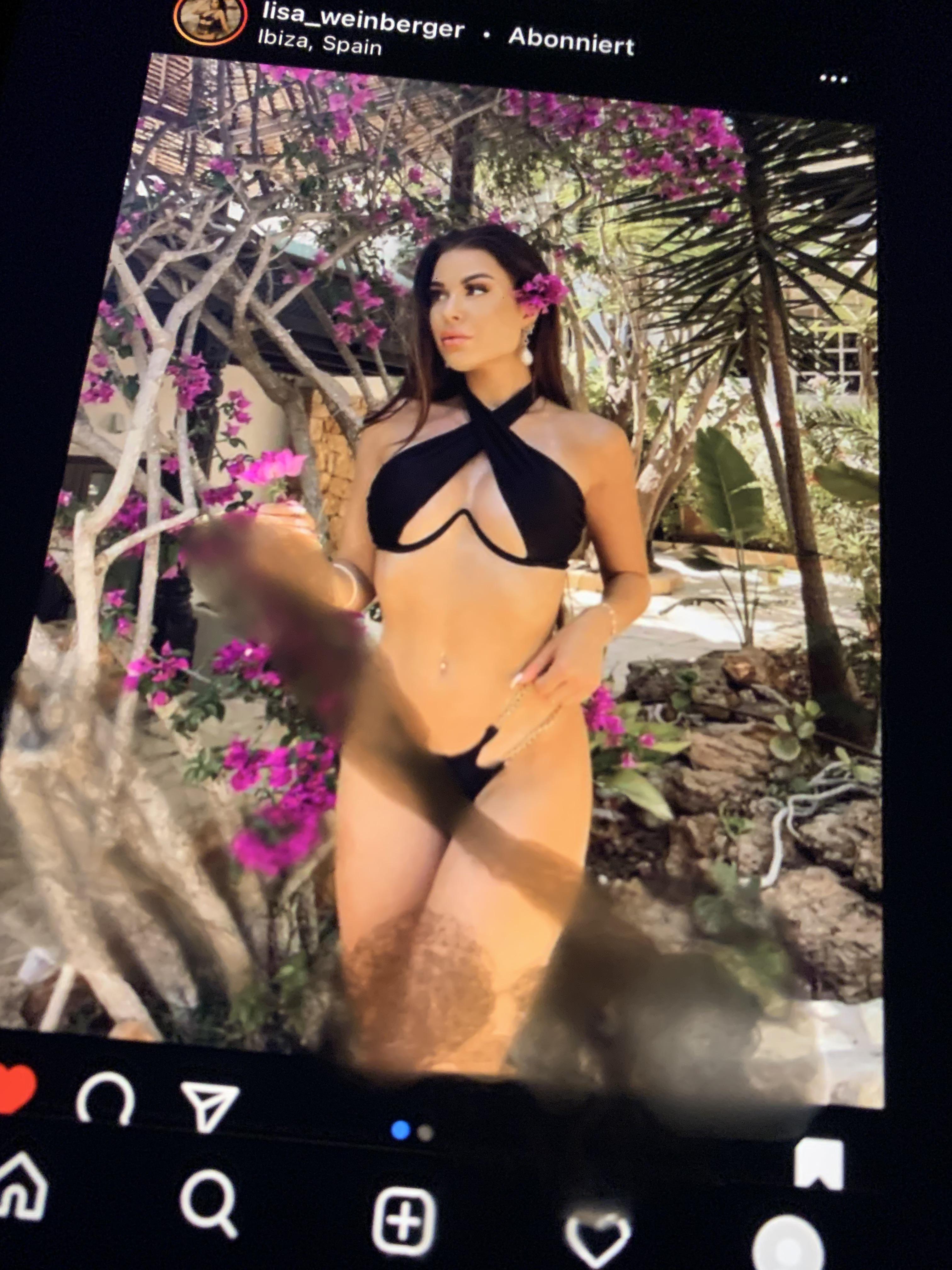 Lisa Weinberger | Scrolller