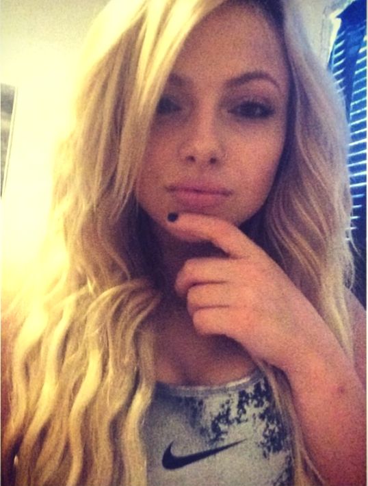 Selfie - IG 2015 | Scrolller