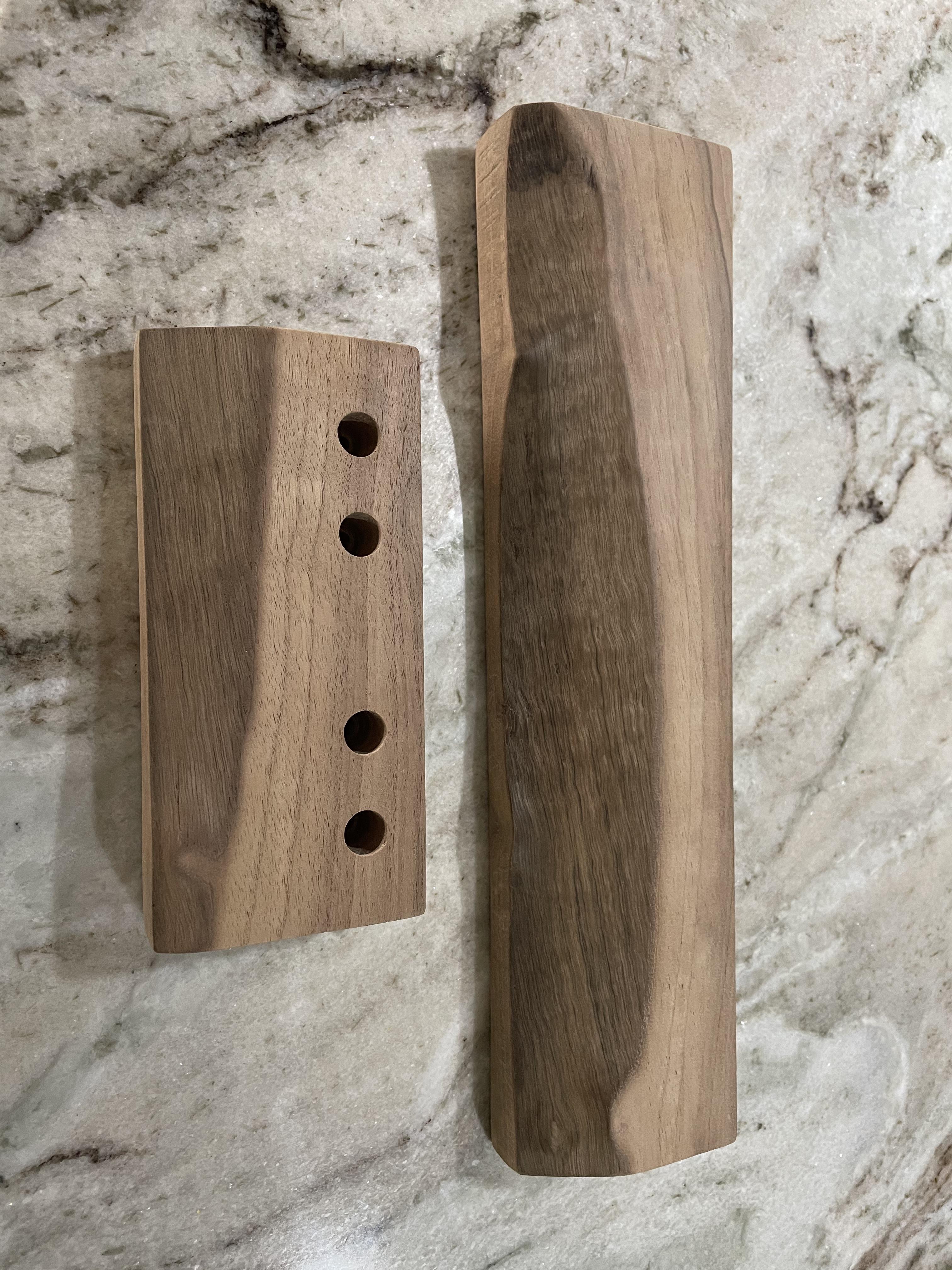 Live edge Walnut pen holders | Scrolller