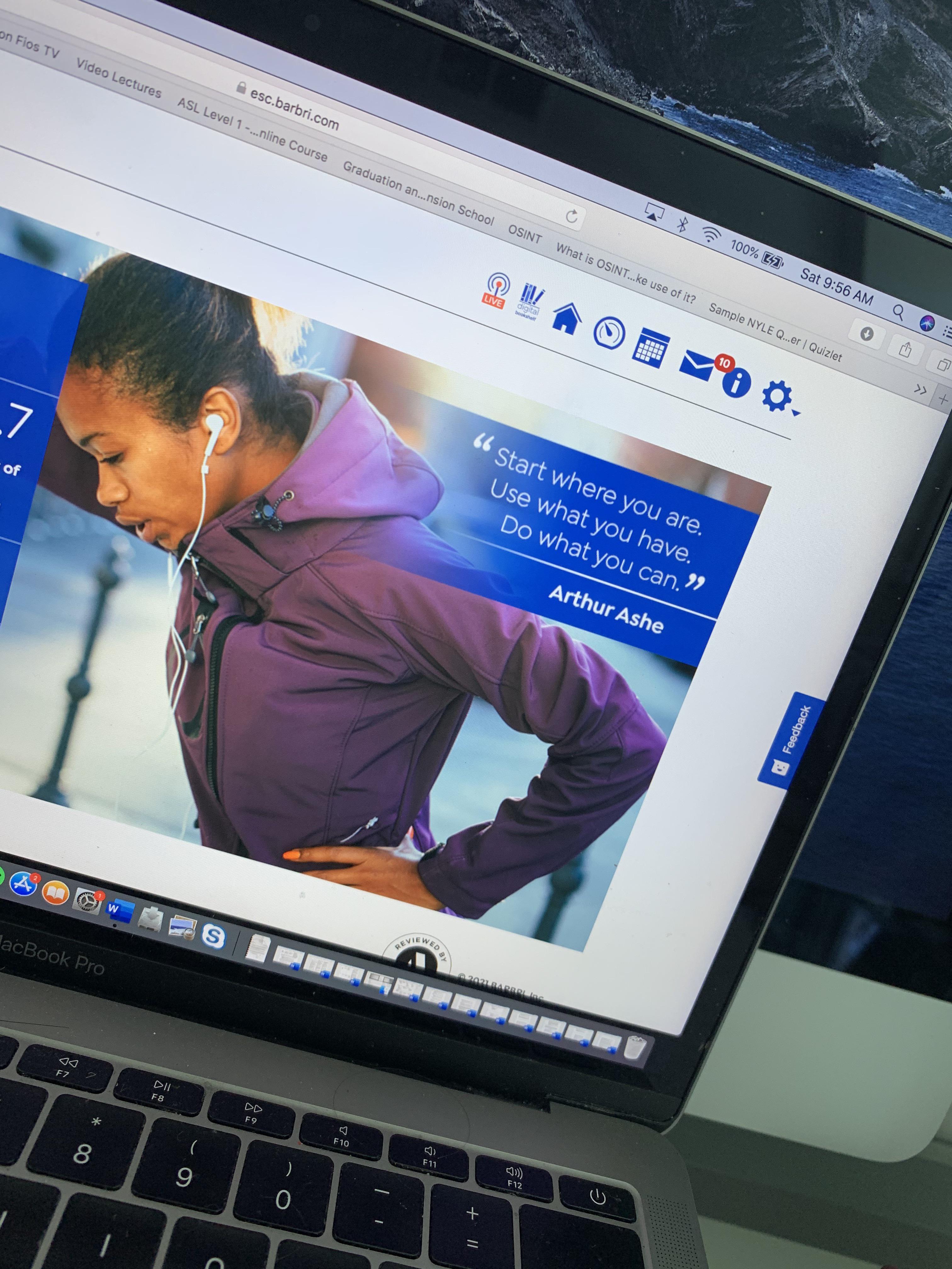 LMAO @ Barbri’s Home Screen Today | Scrolller