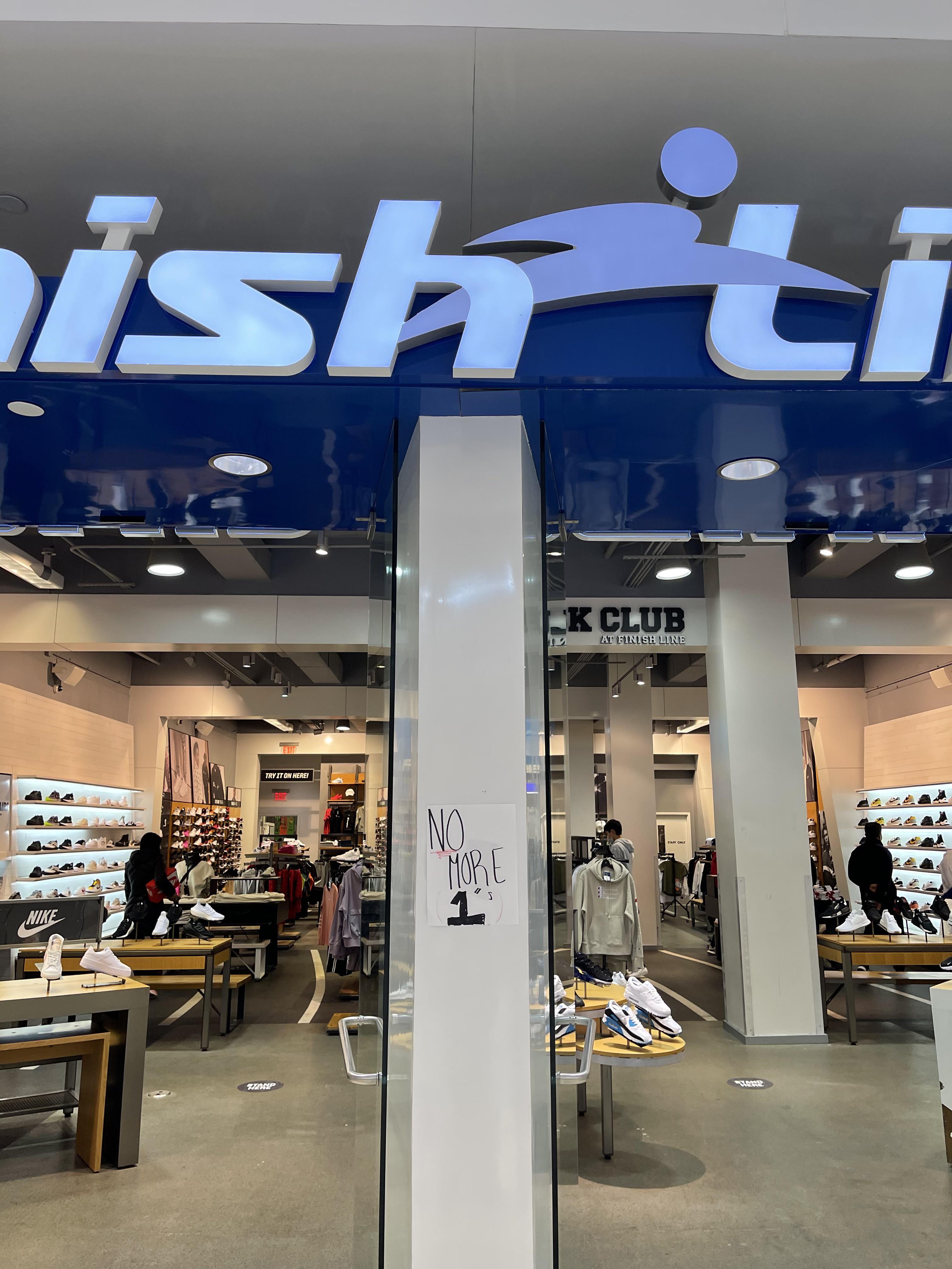 Local Finish Line ahah | Scrolller