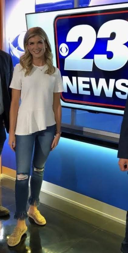 Local news anchor Shannon Kelly | Scrolller