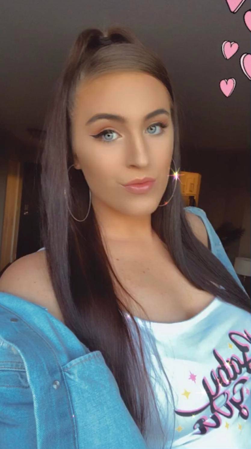 Lockscreen status 🥰 | Scrolller