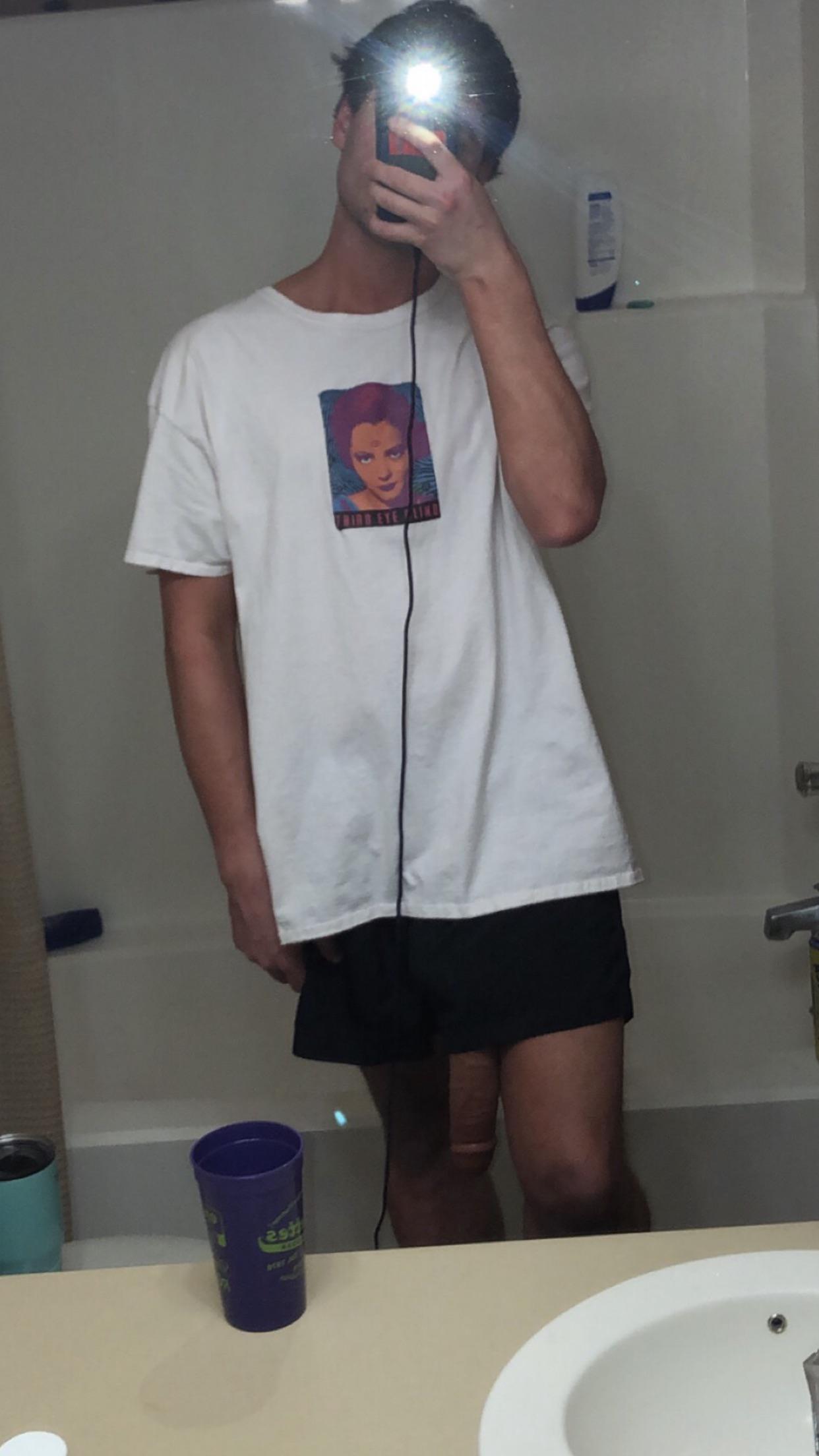 lol sup nerds | Scrolller