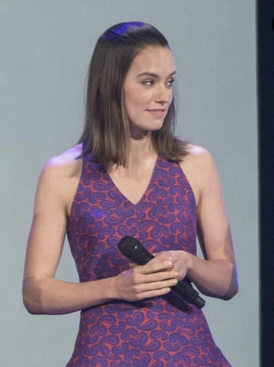 Long Haired Daisy | Scrolller