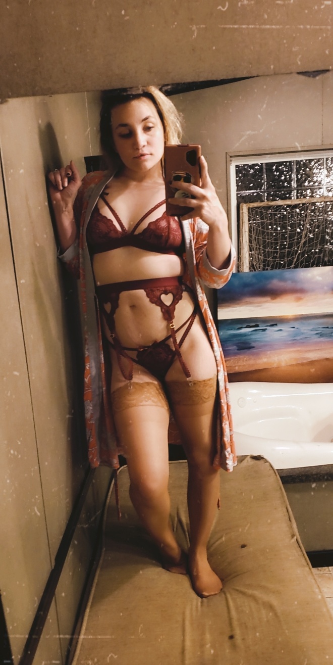 Long time, no post 🥵 [F28] | Scrolller