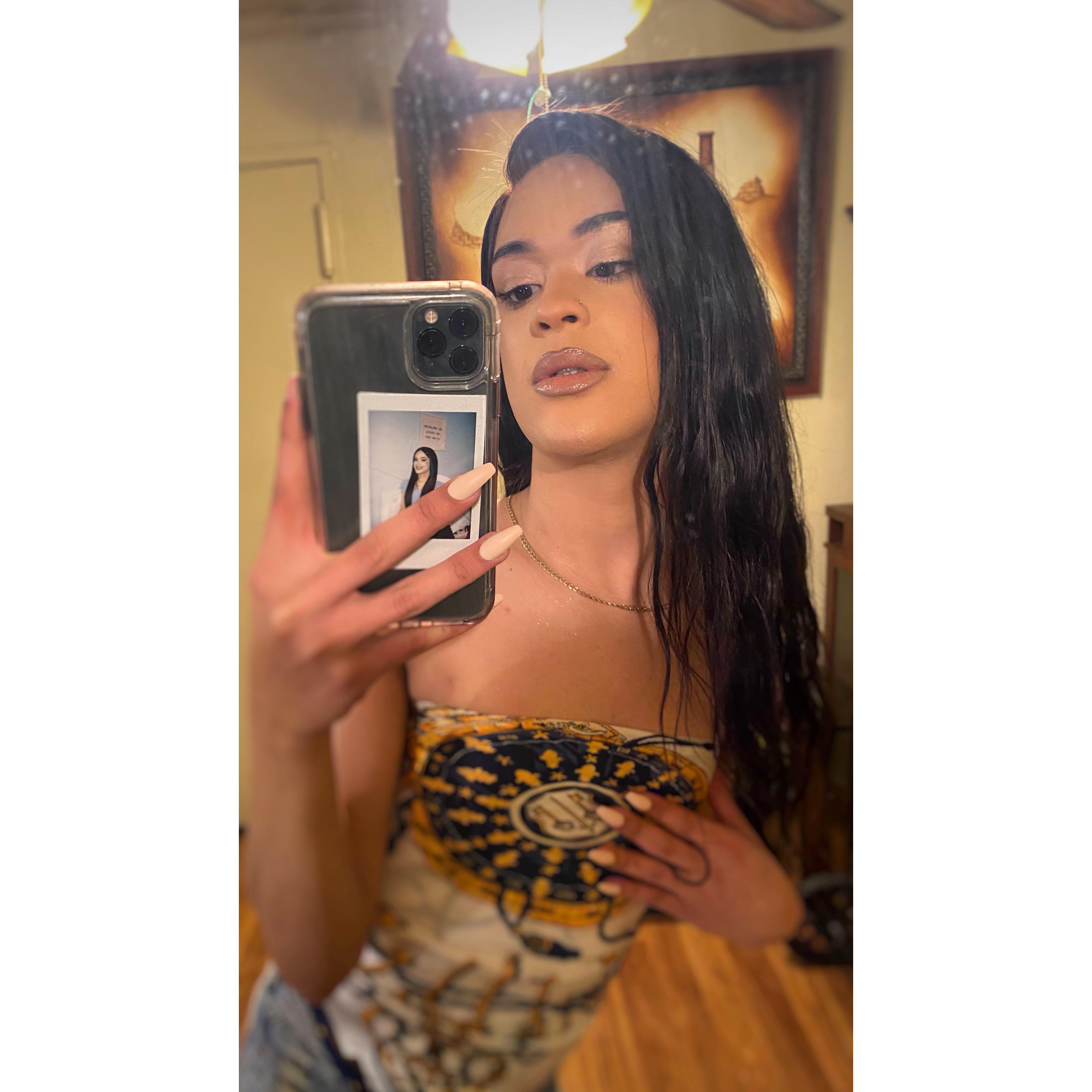 Looking cute | Scrolller