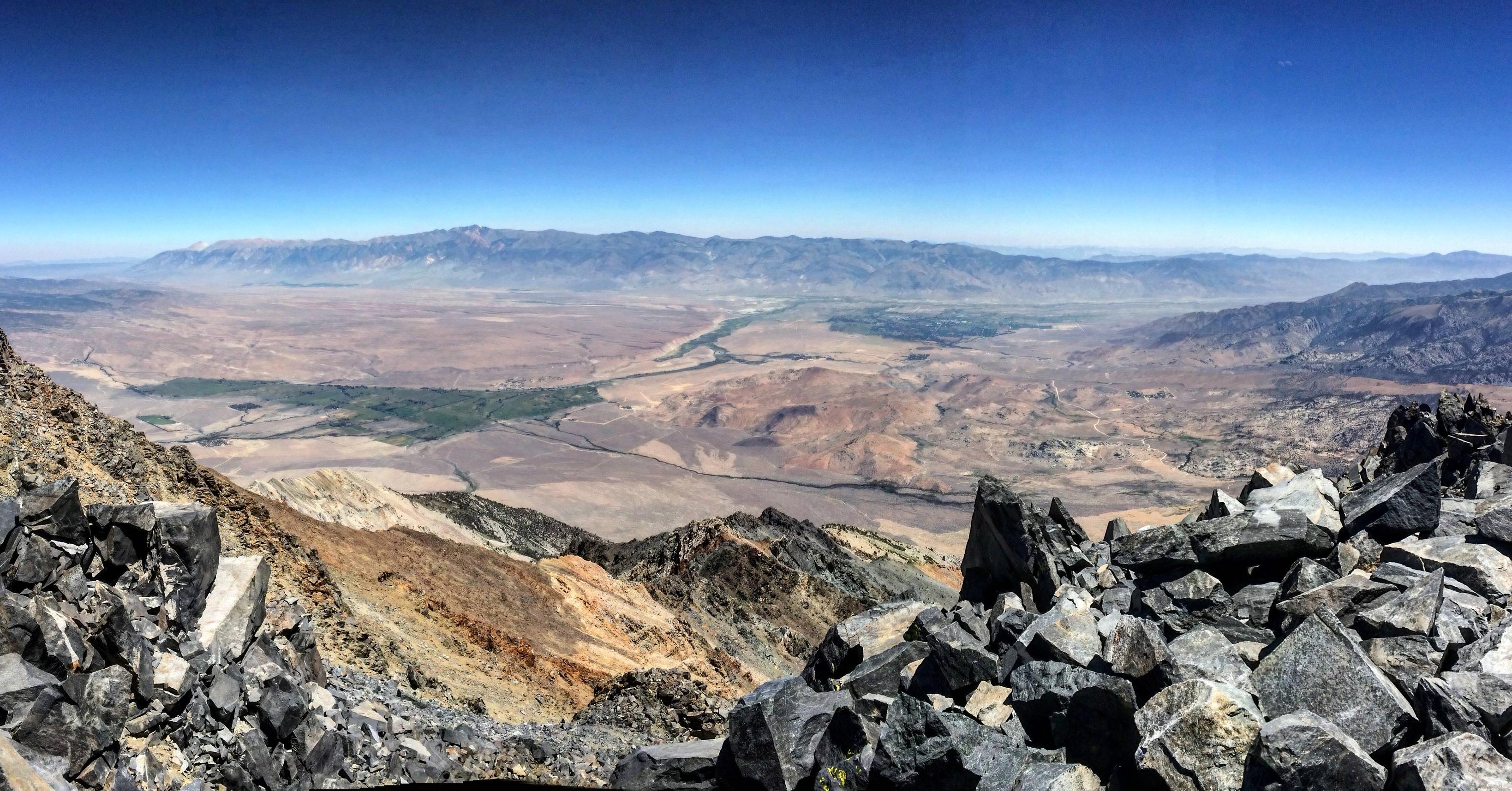 Looking down at Bishop and the valley from the top of Mt. Tom | Scrolller