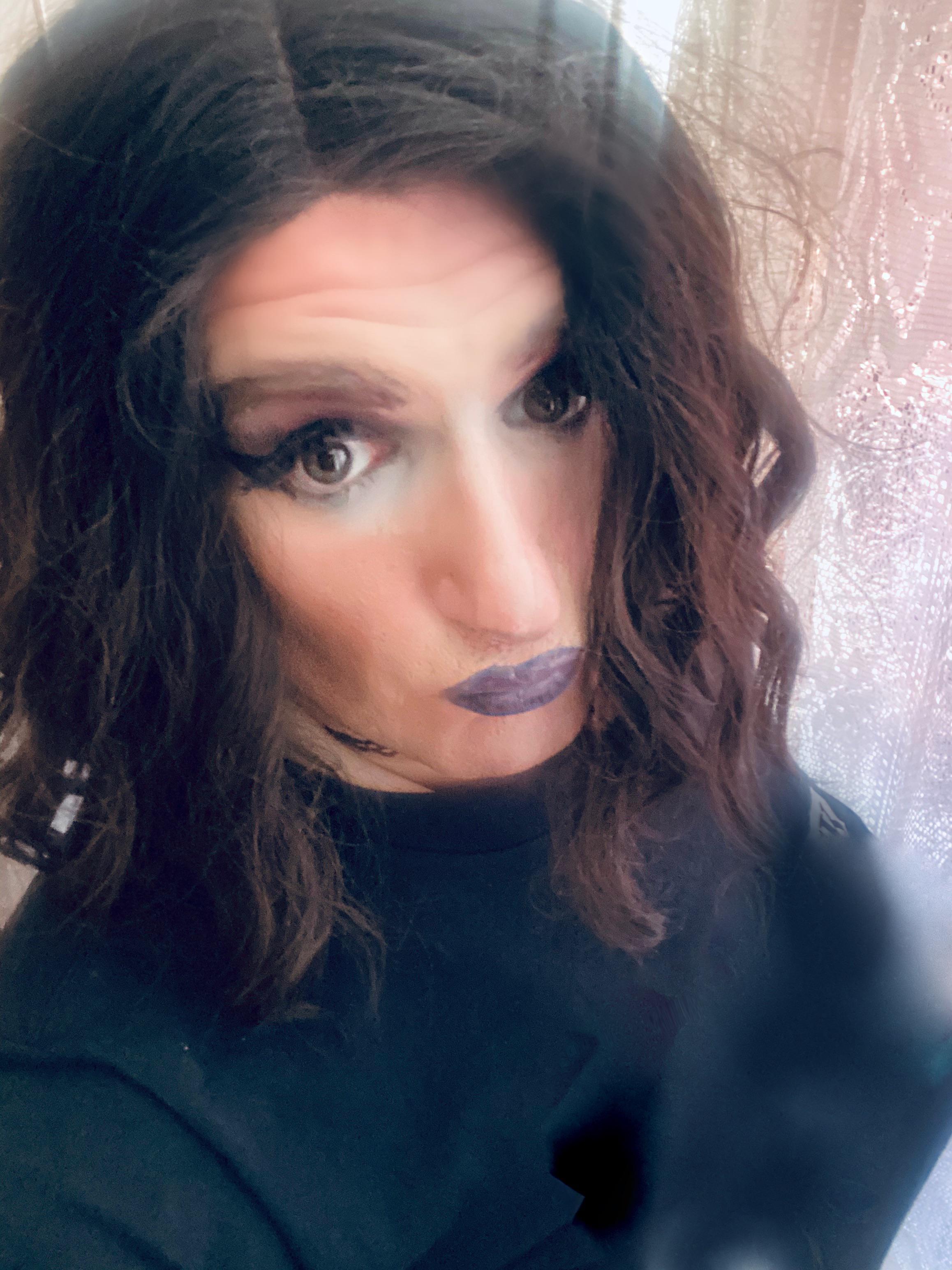 Looking for advice on entering the transporn industry | Scrolller