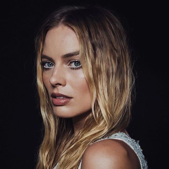 Looking for an alpha to dominate myself and Margot. We want to get REAL sloppy for daddy | Scrolller