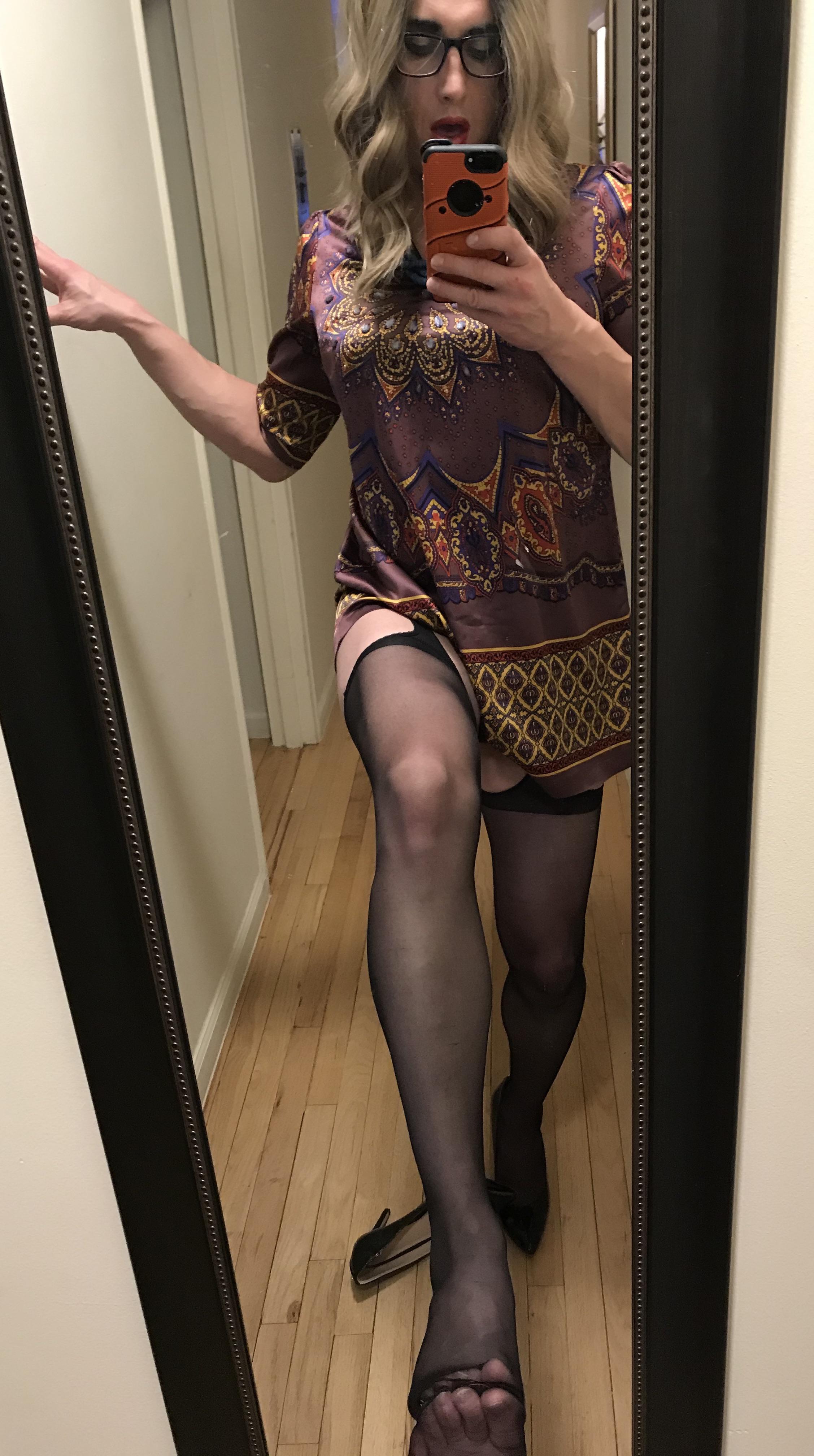 Looking for friends New Jersey | Scrolller