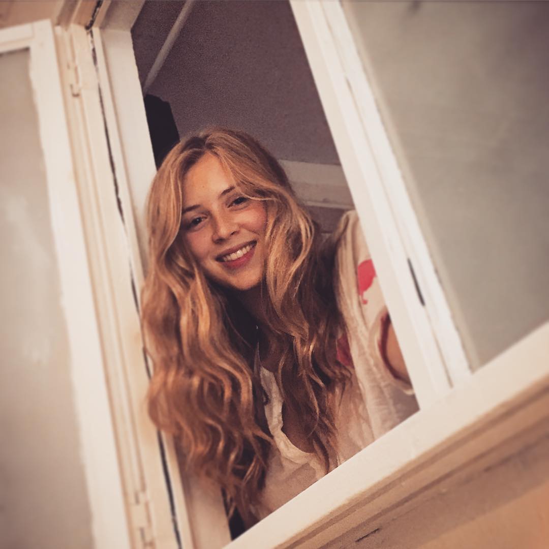 Looking out the window | Scrolller