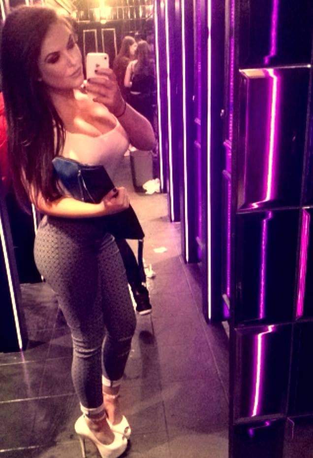 Looking tight as hell | Scrolller