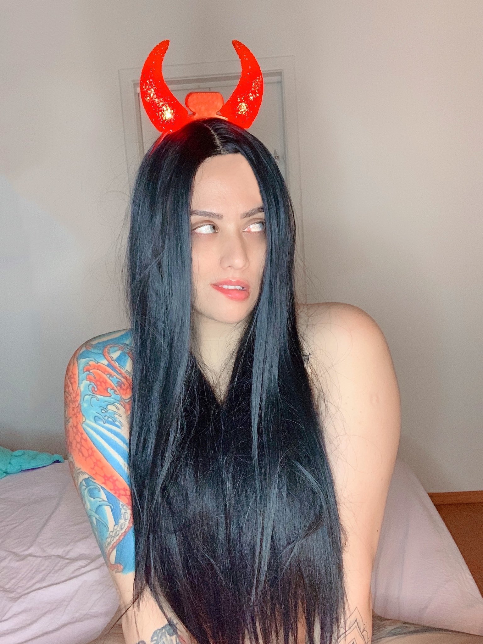 Looks like an angel fell on earth There's just one thing about this girl She is a demon 😈 ...