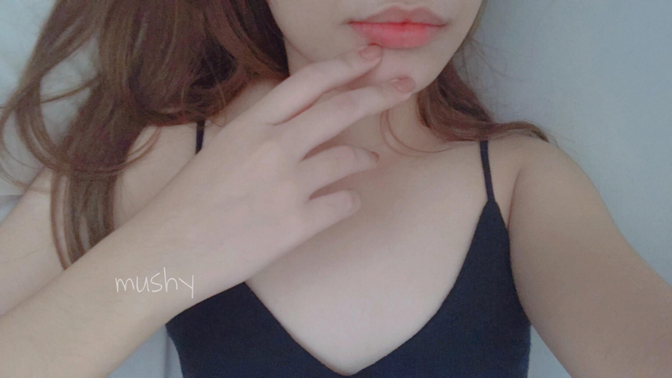 Looks pouty but meh haha | Scrolller