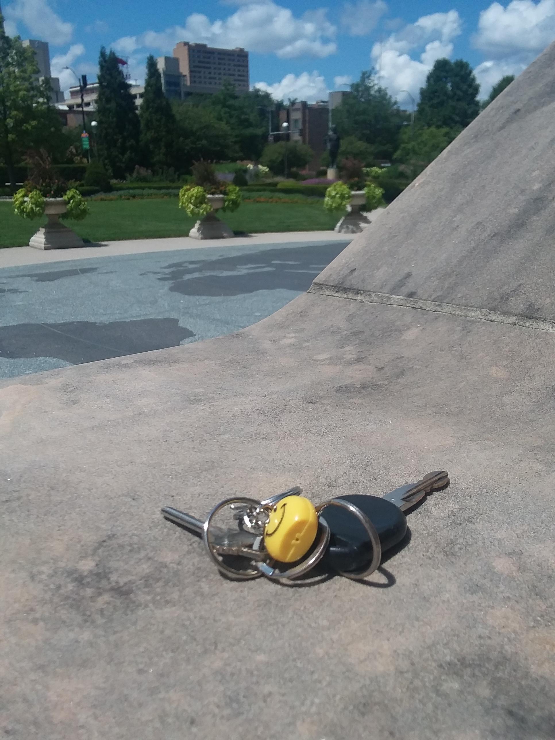 Lost keys downtown. Located at World Food Prize building. | Scrolller