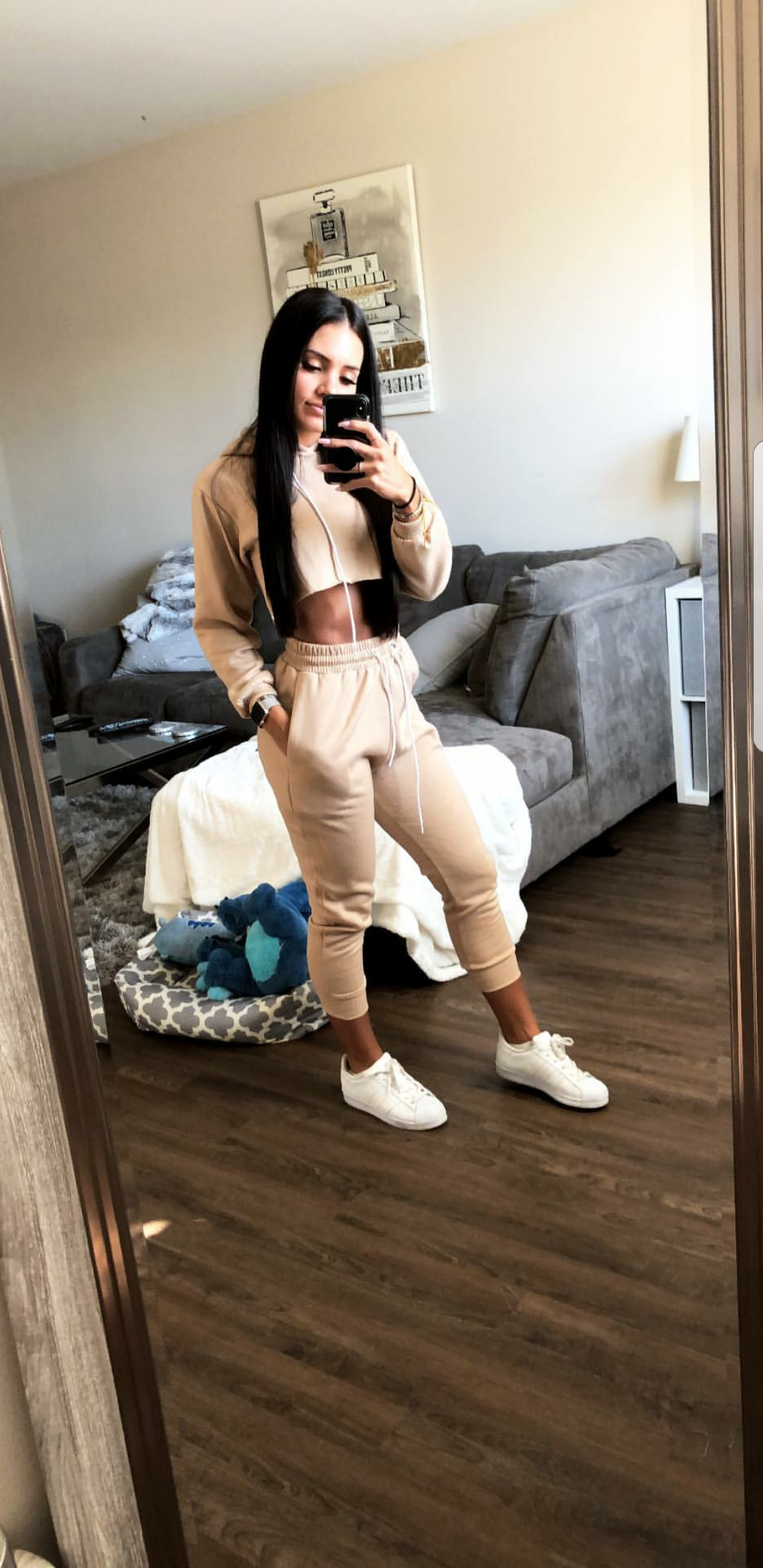 Lounge wear | Scrolller