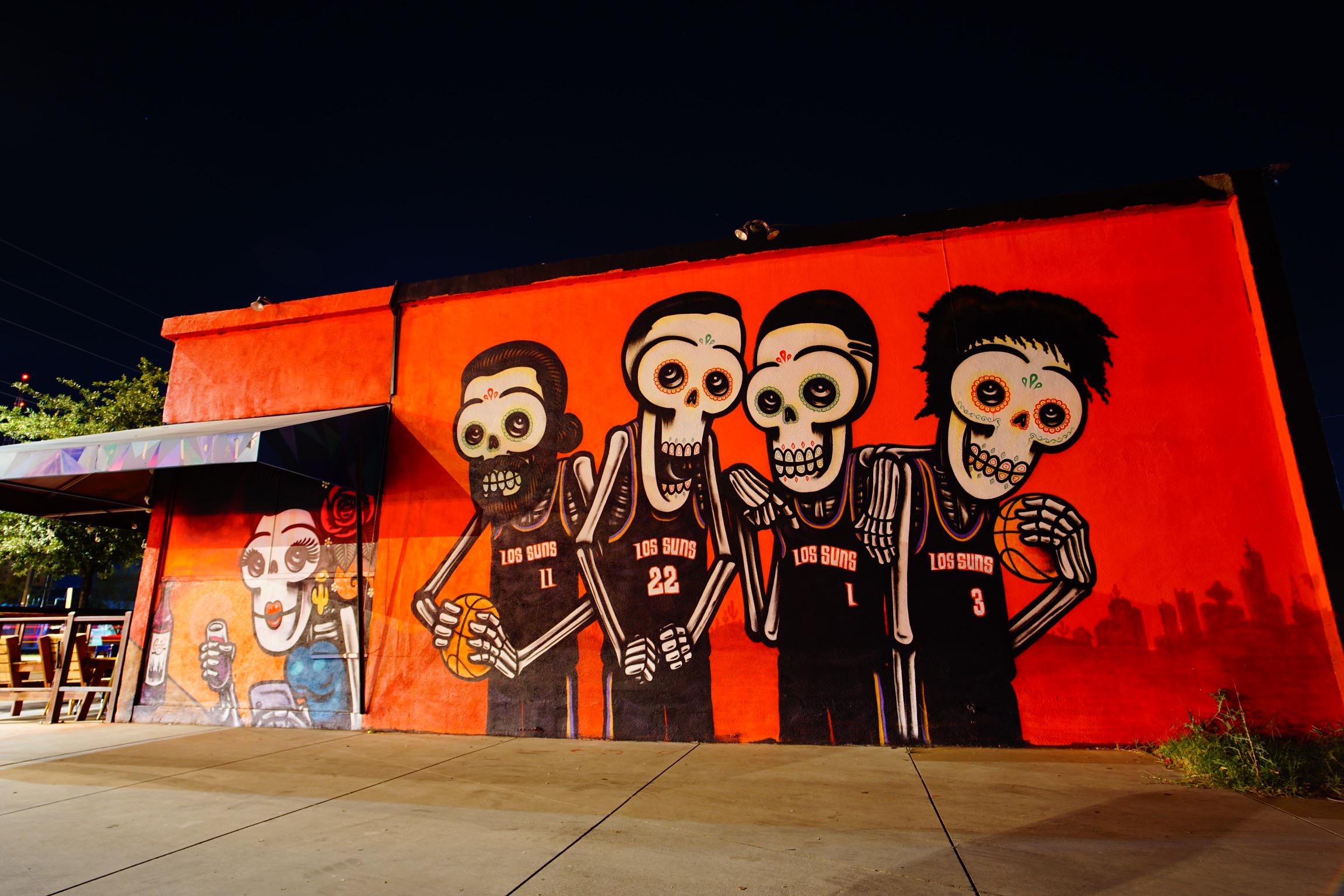 Love this mural in Downtown | Scrolller