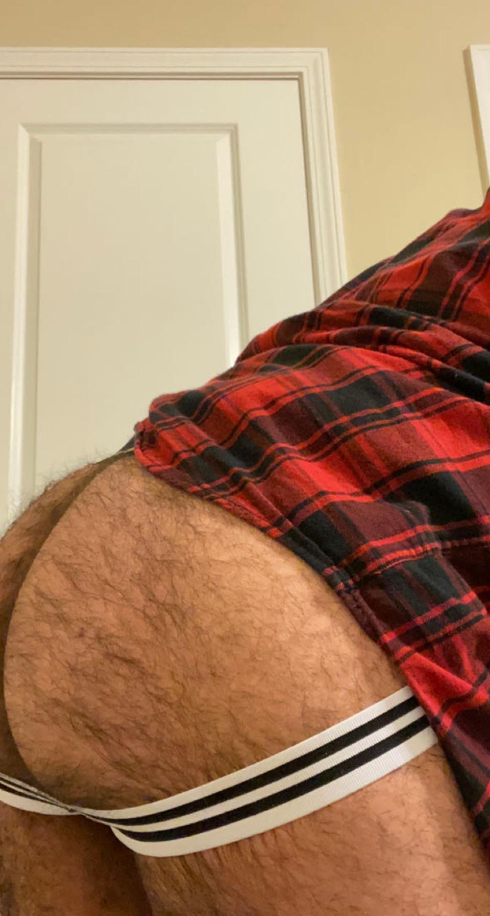 Love wearing jockstraps ;) | Scrolller