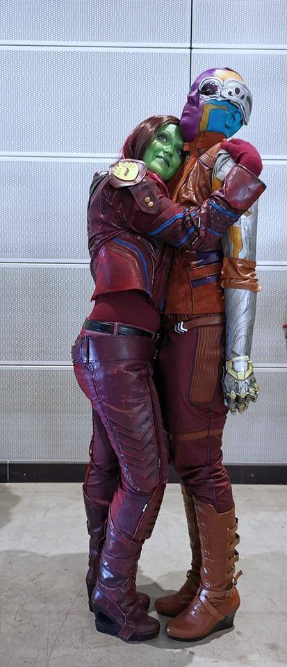 Loving sisters! | Scrolller