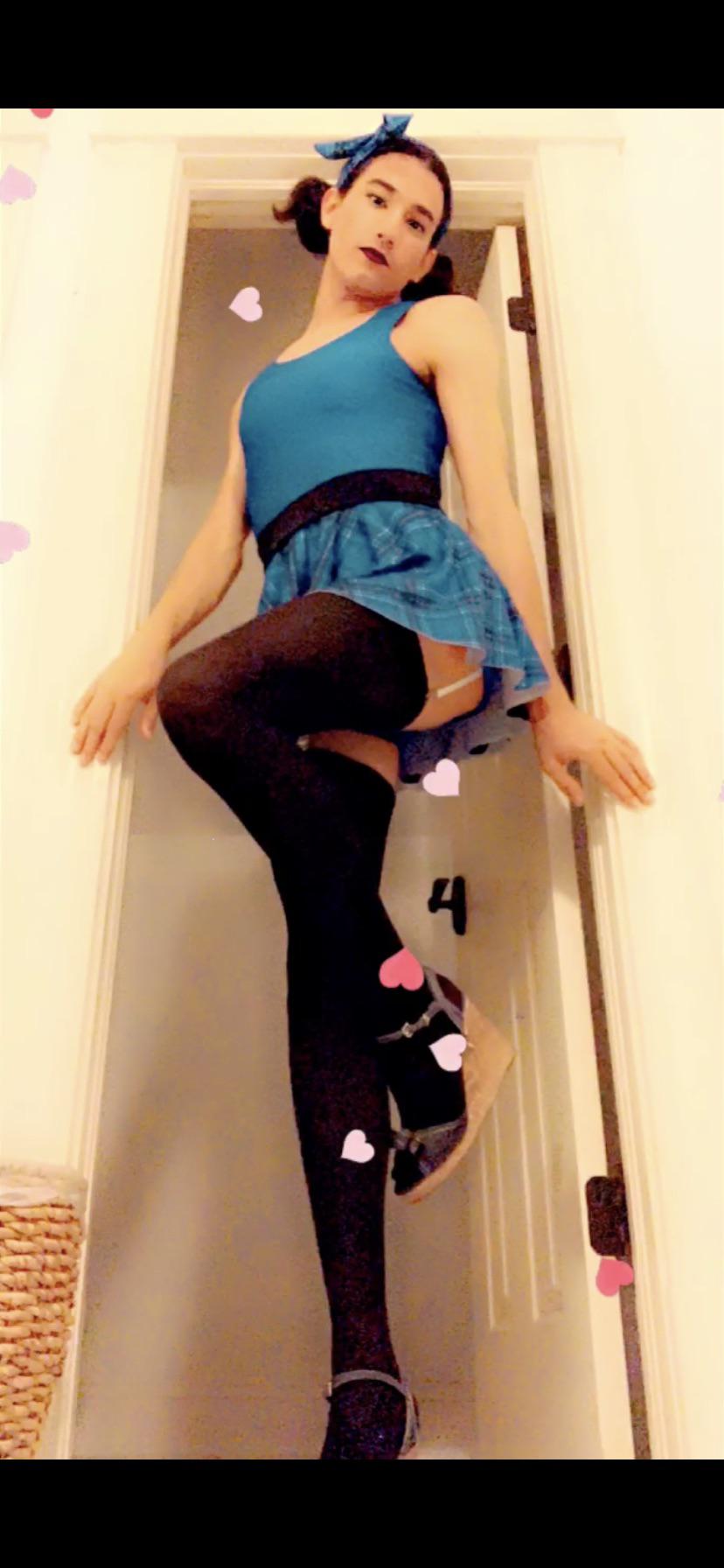 Friday feeling | Scrolller