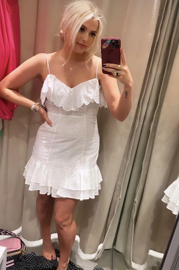 Lucy Fallon | Scrolller