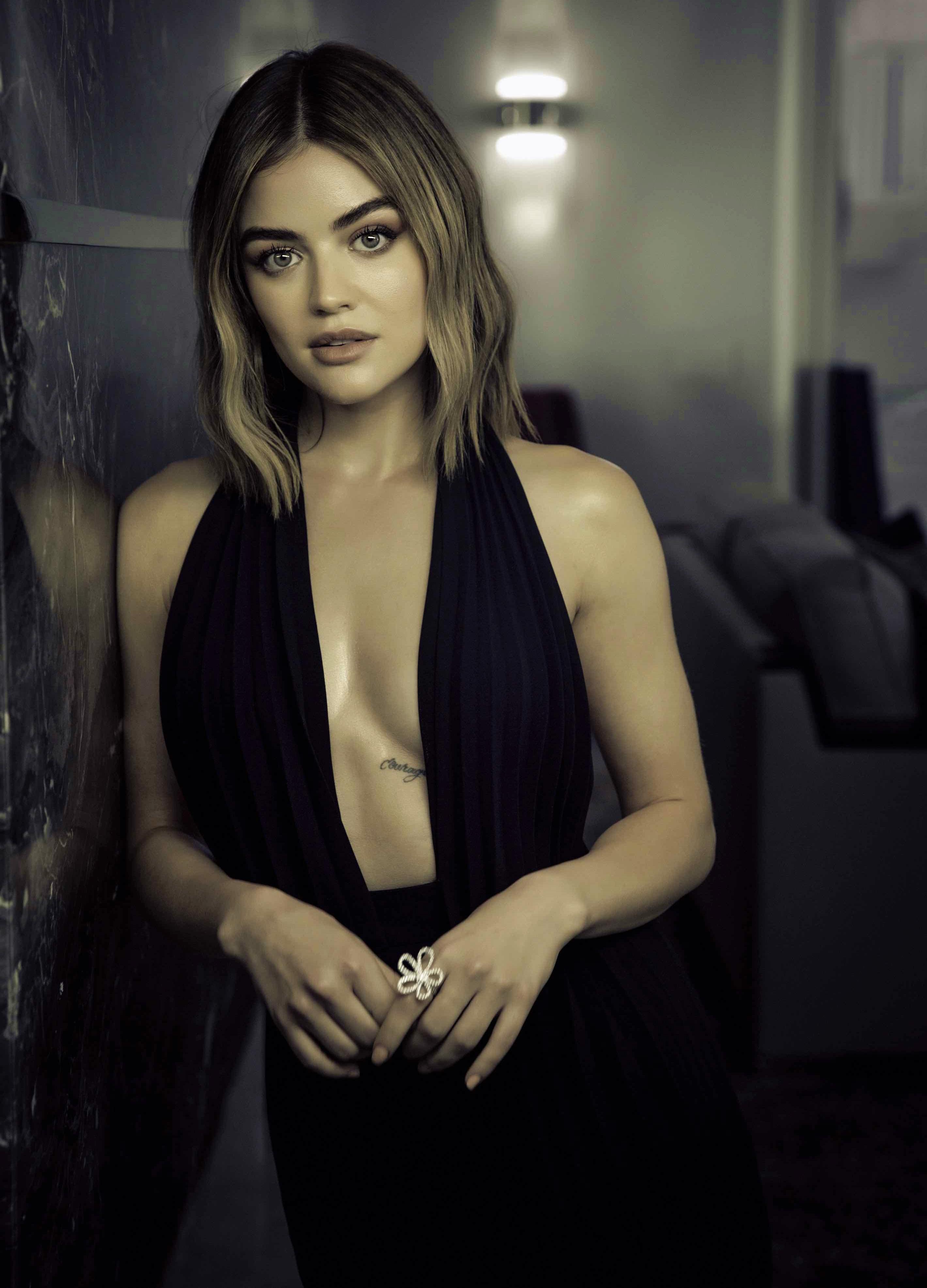 Lucy Hale | Scrolller