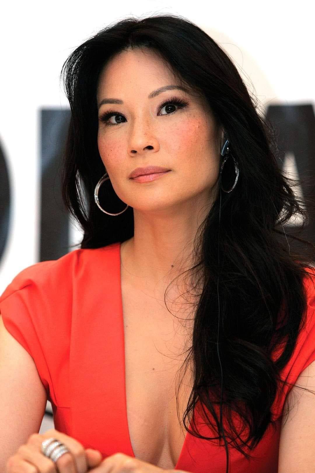 Lucy Liu | Scrolller