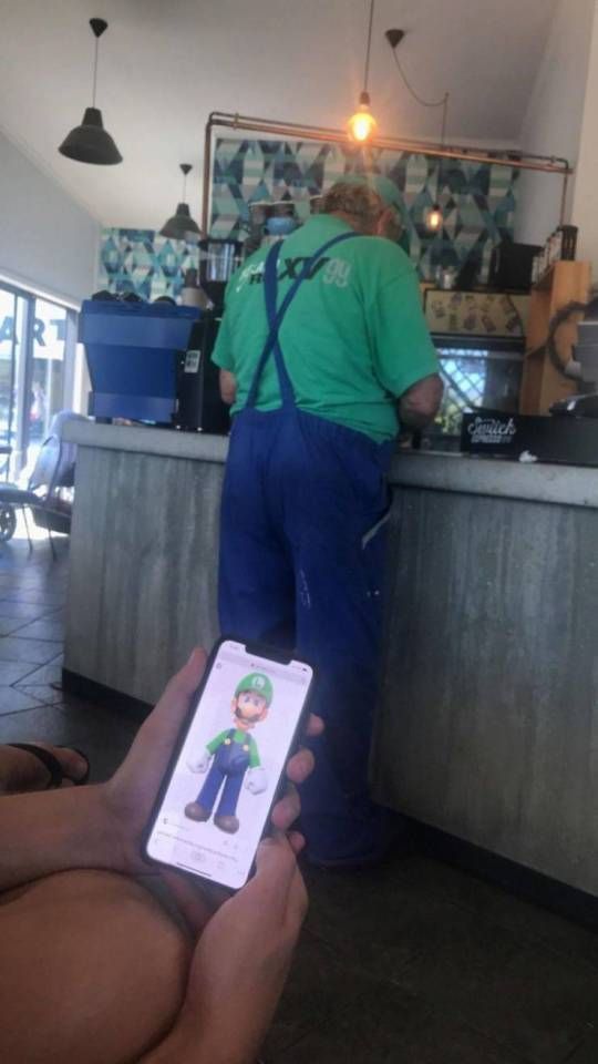 Luigi_irl | Scrolller