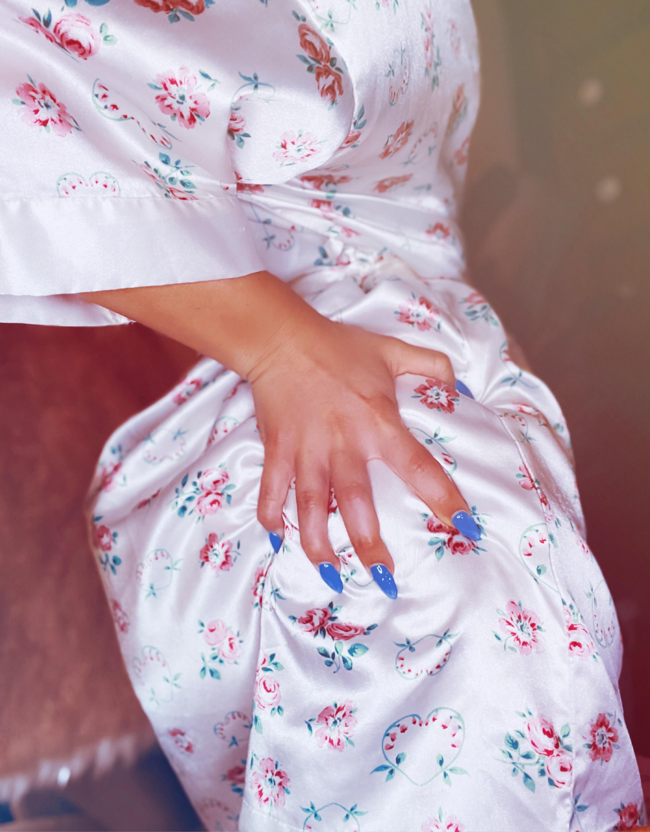 Lunchtime 🍑 | Scrolller