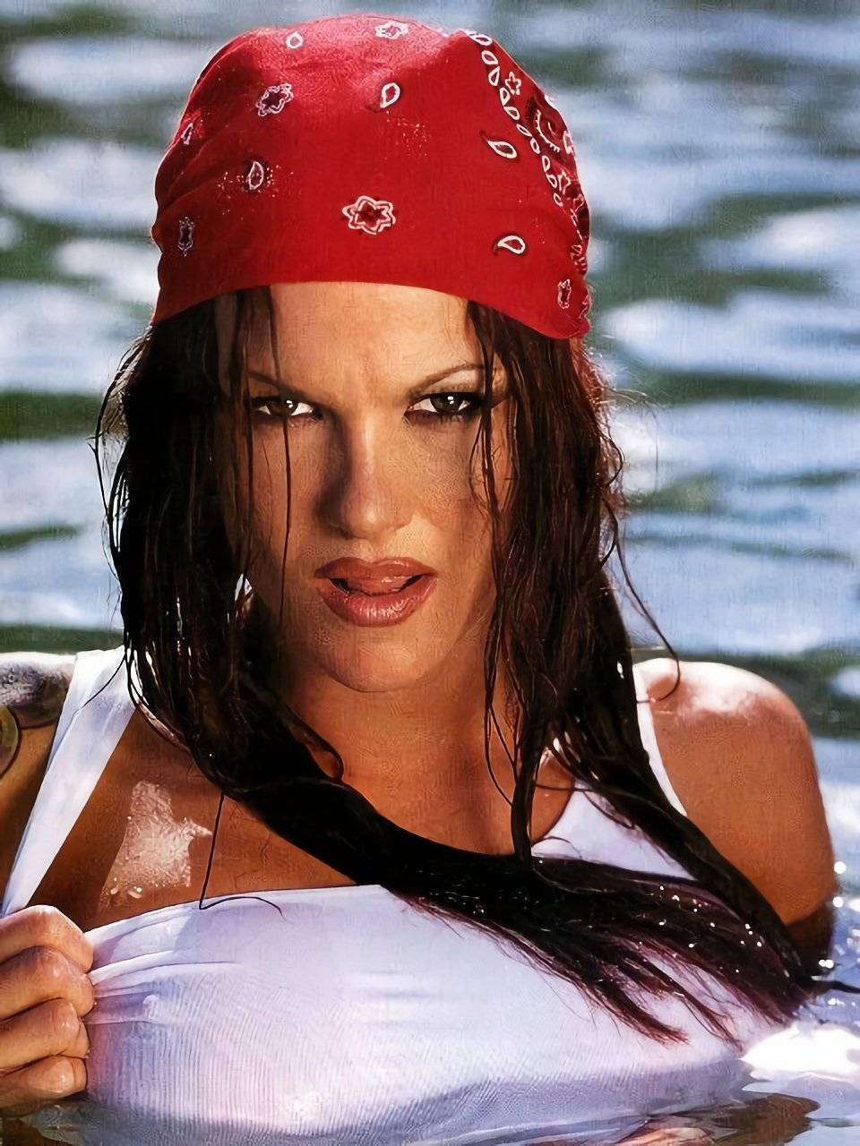 Lusty Lita | Scrolller