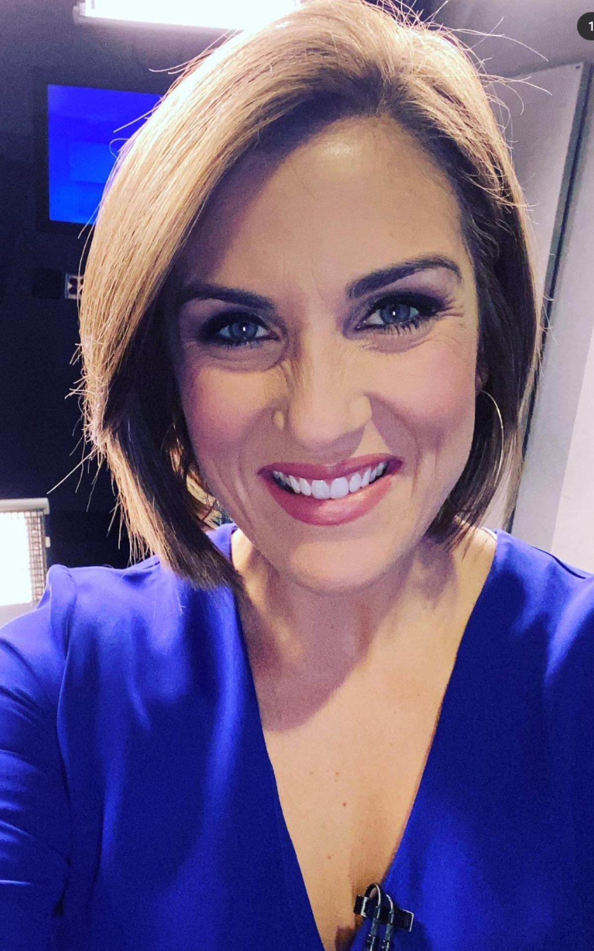 Lynn Smith | Scrolller