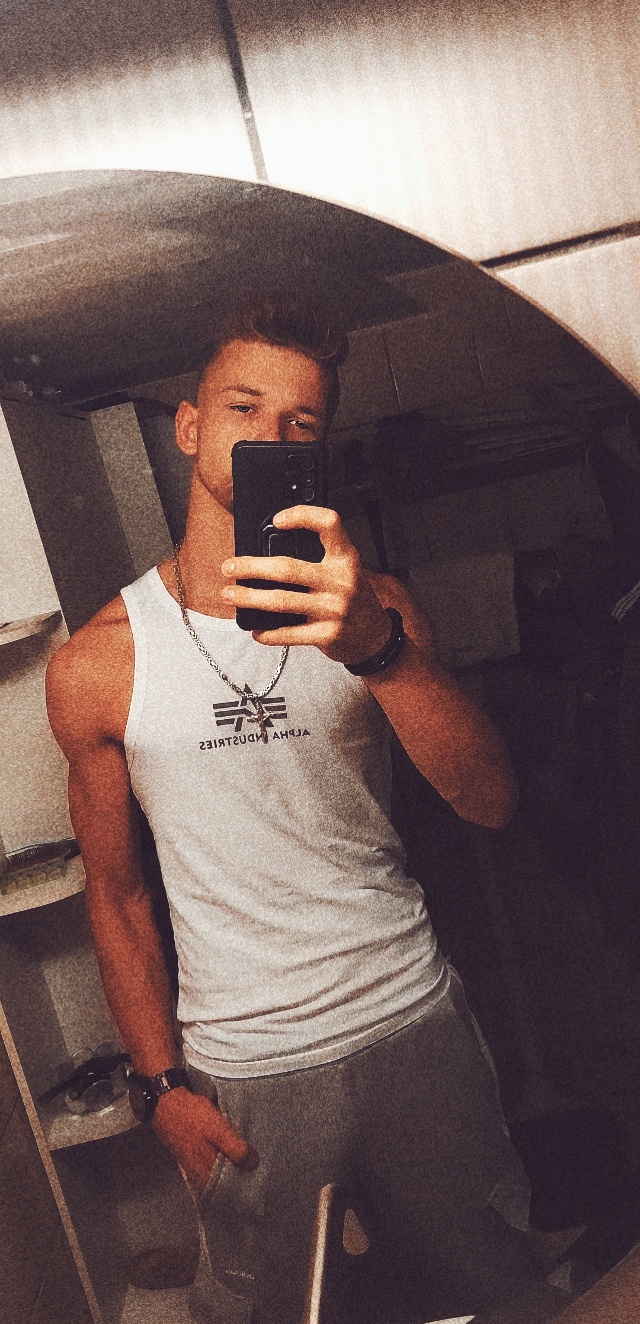 M20 Rate 1-10? | Scrolller