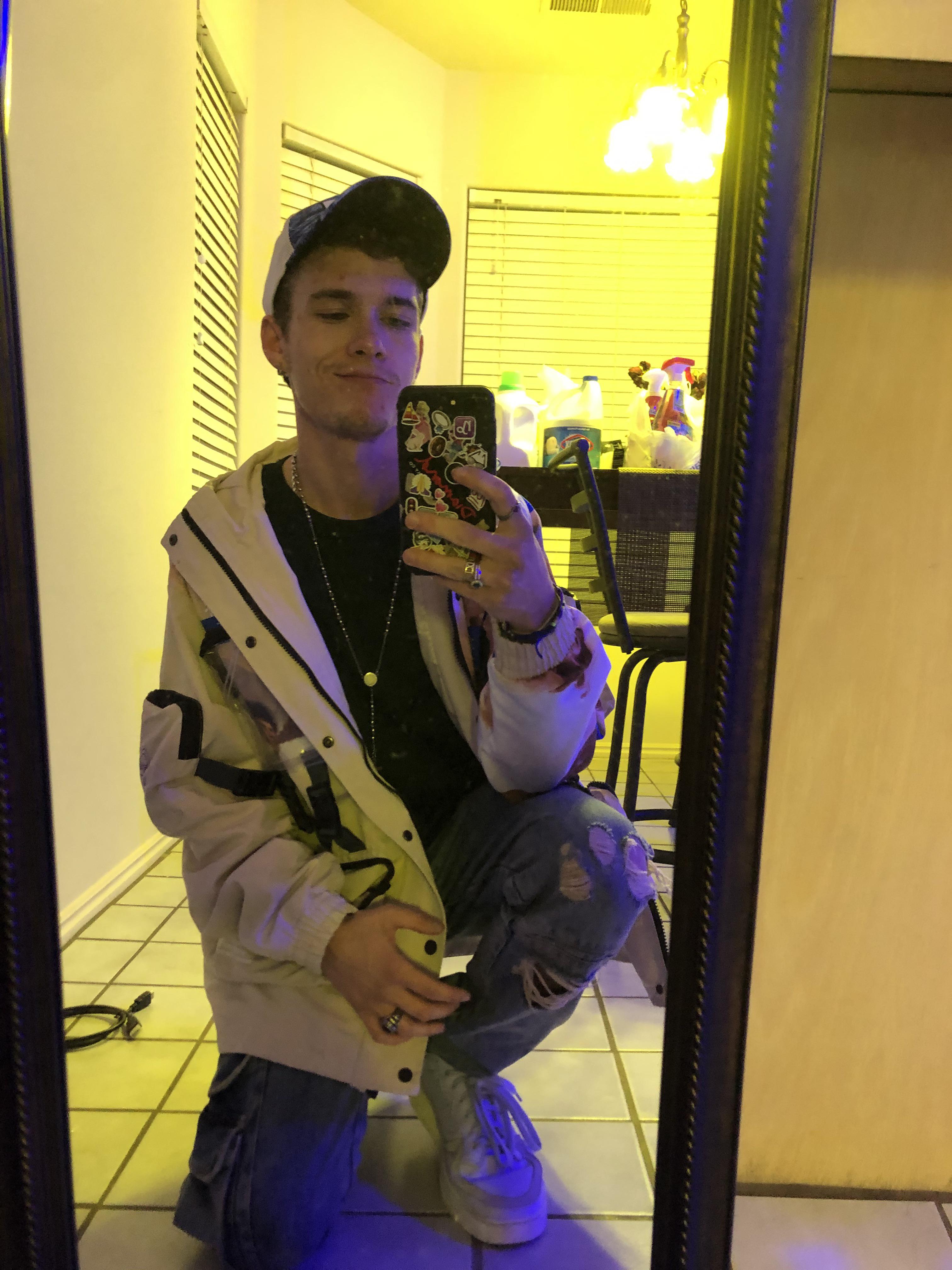 [M21] feeling the fit 😎 | Scrolller