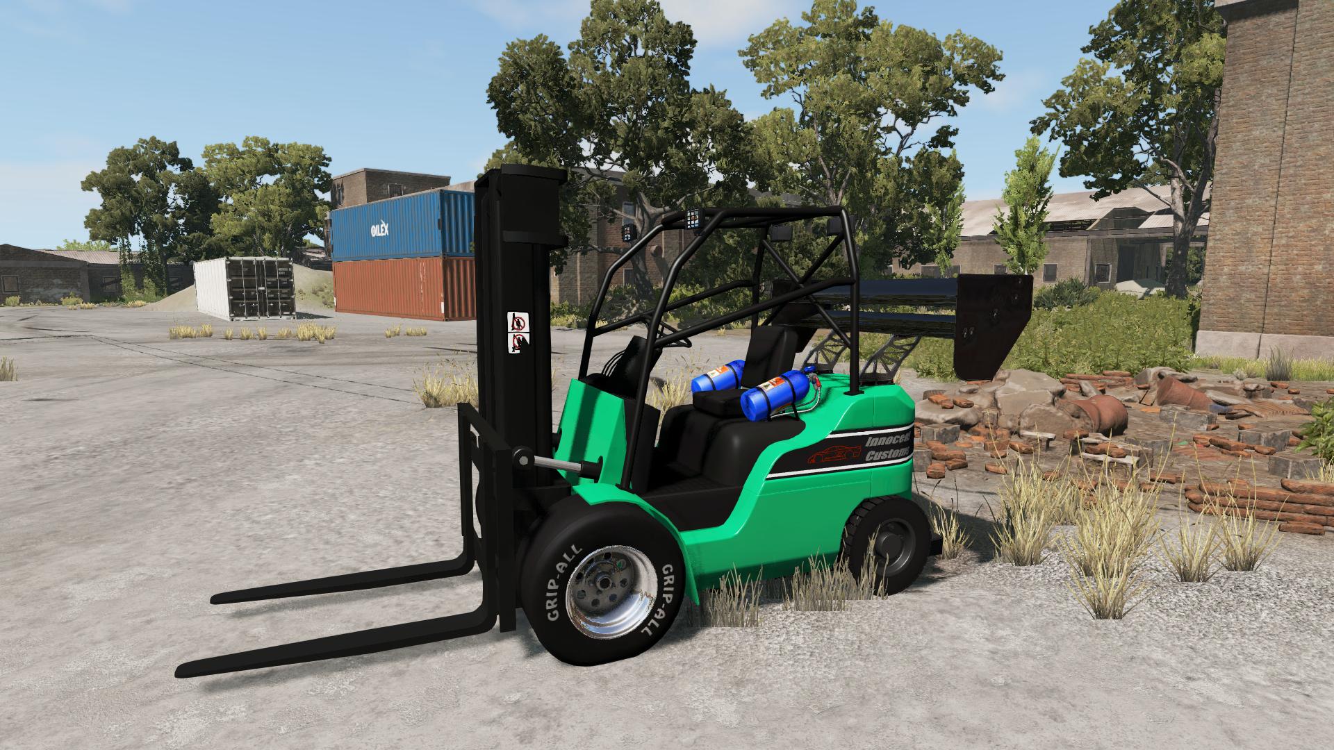 made a couple minor mods to my forklift | Scrolller