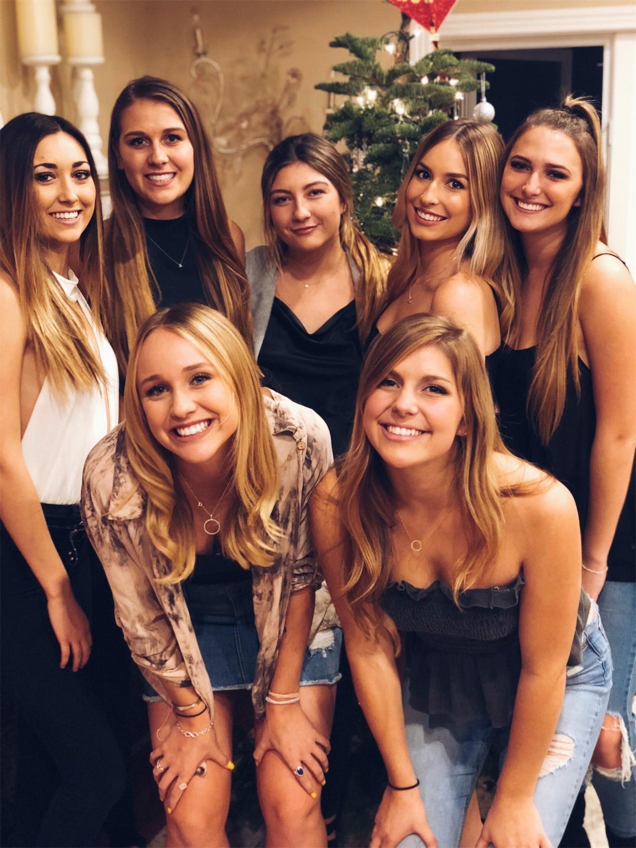 Magnificent [7] | Scrolller