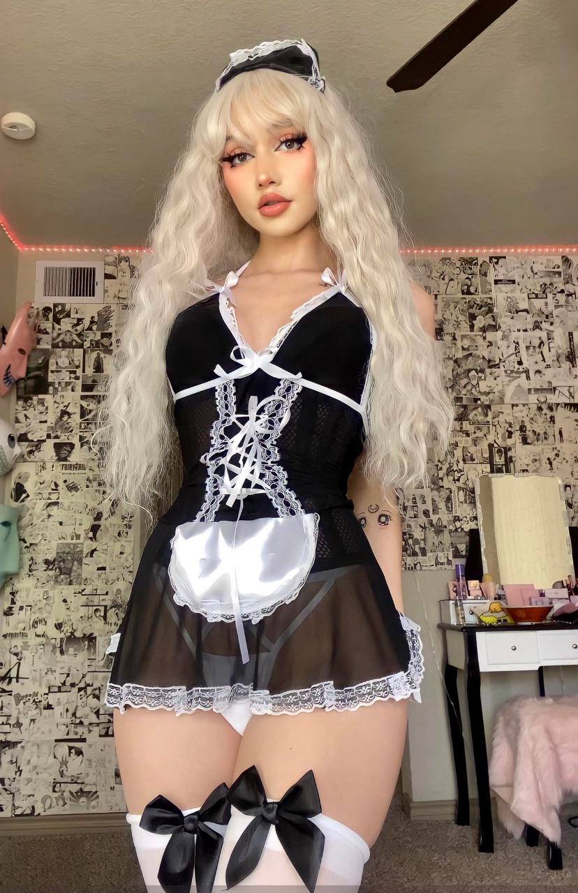 Maid Kitsune😍 | Scrolller