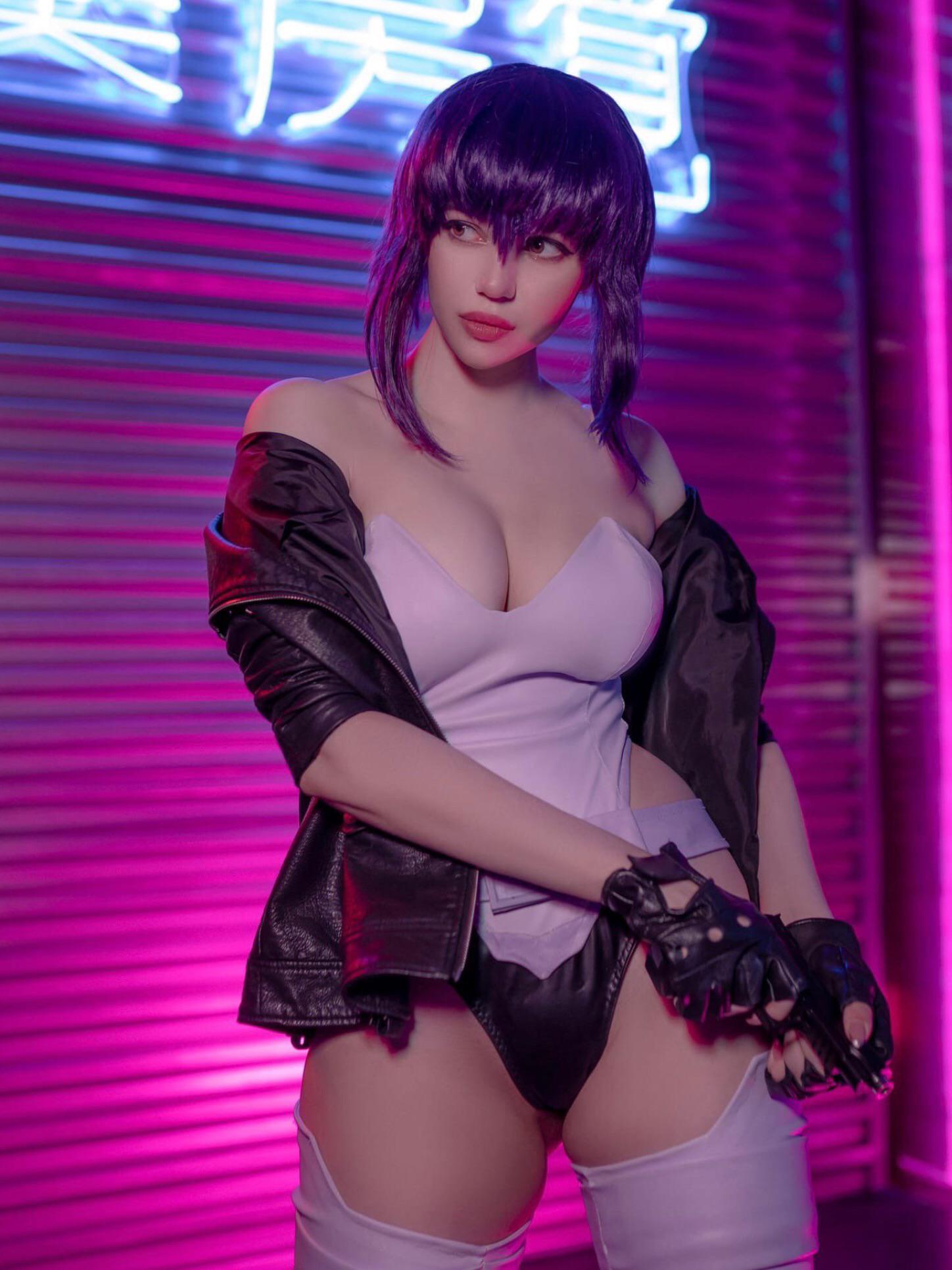 Major - Ghost in the Shell by Alina Becker | Scrolller