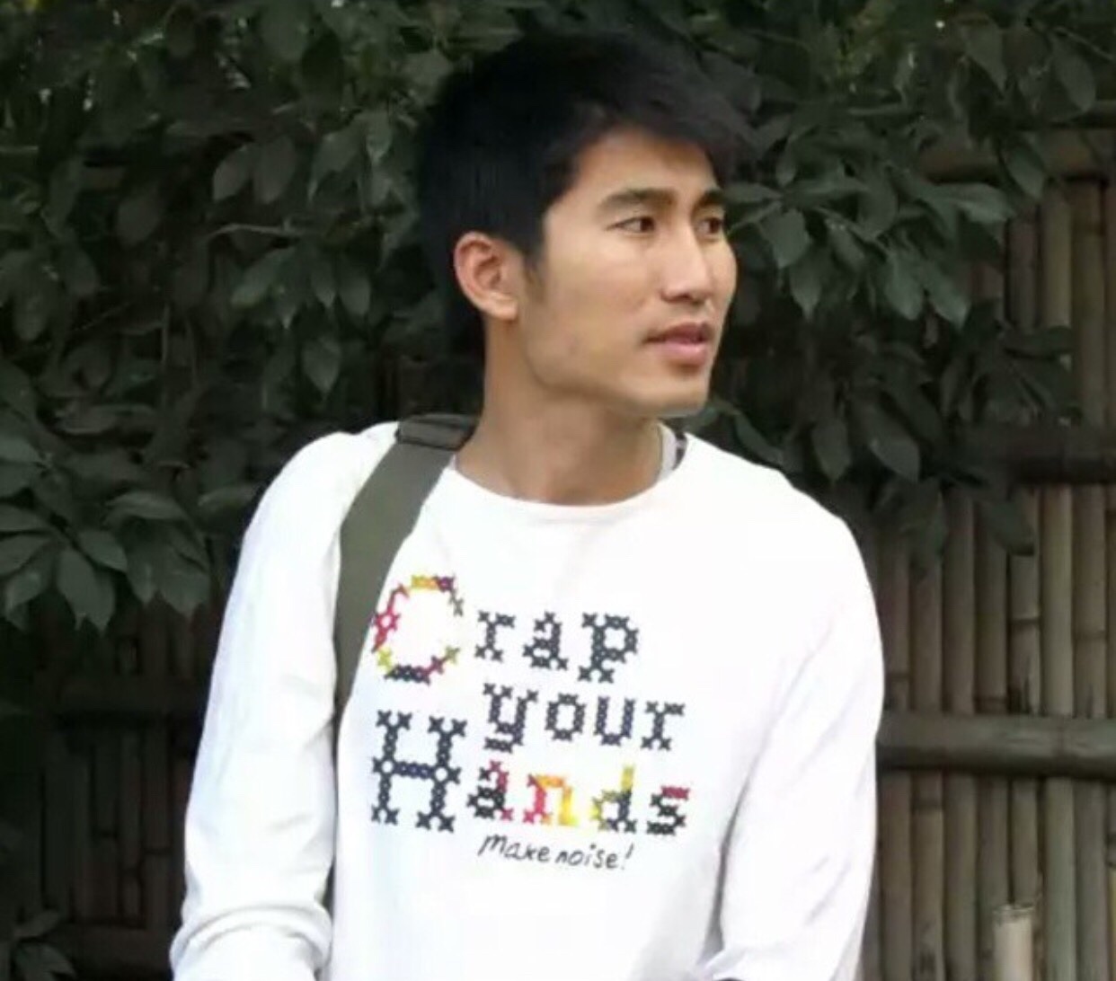 Make noise! | Scrolller