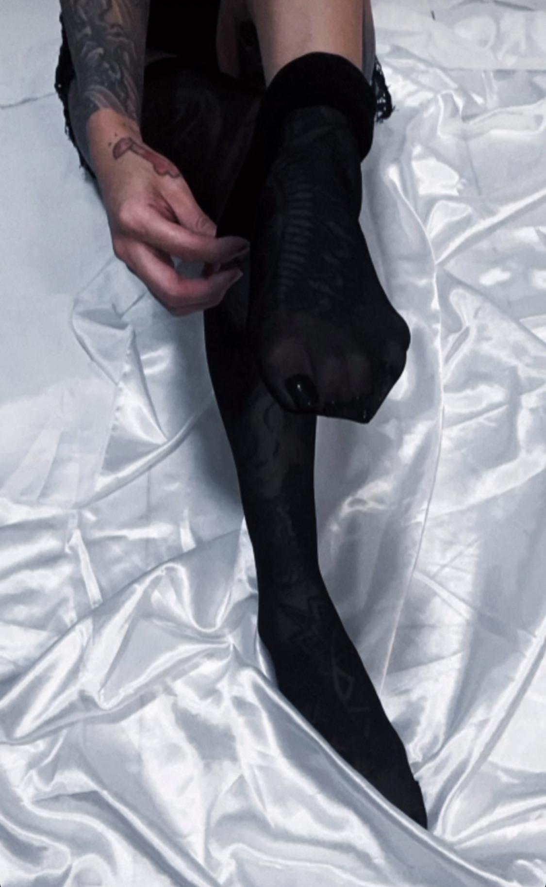 Make your mouth useful and remove them for me. | Scrolller