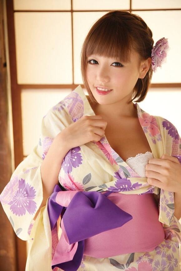 Mao Hamasaki | Scrolller