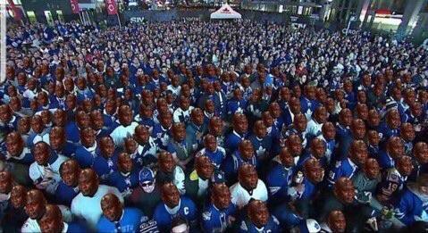 Maple Leaf Square | Scrolller