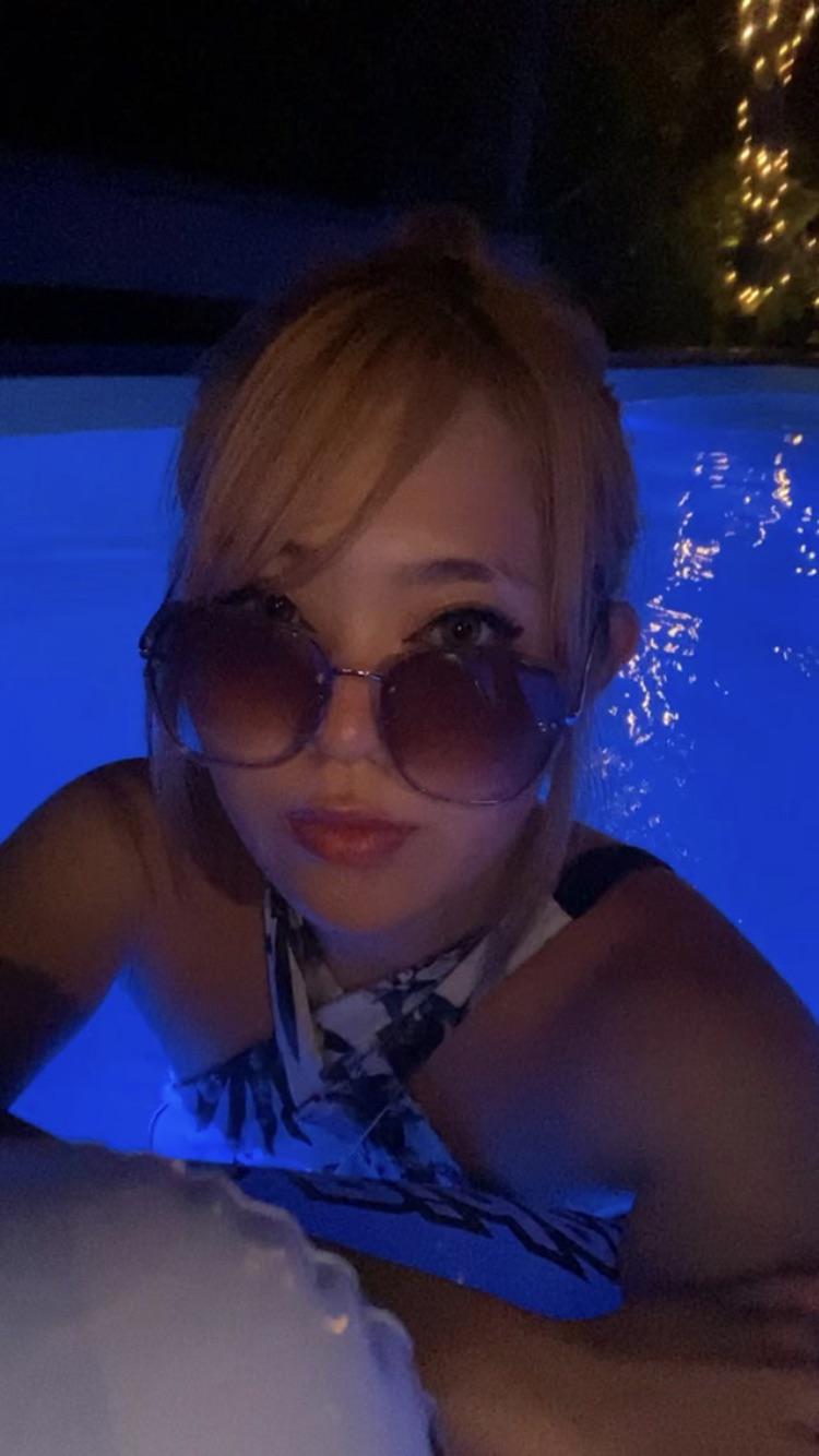 Marika Kobashi | Scrolller