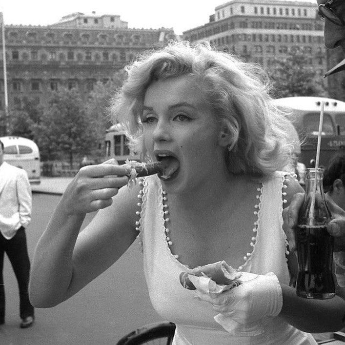 Marilyn Monroe | Scrolller