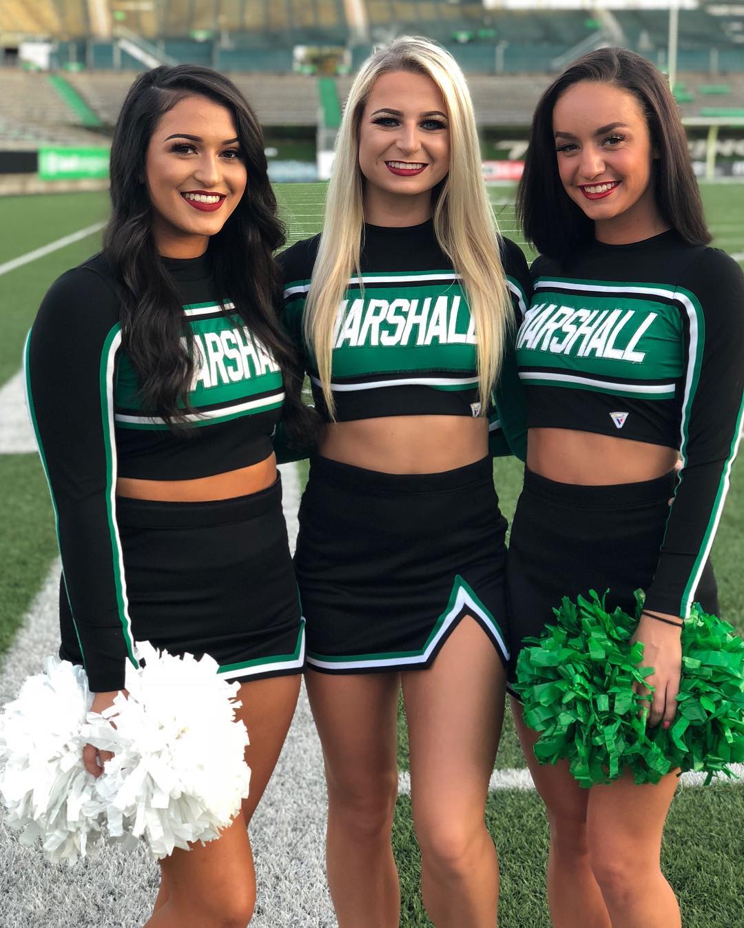 Marshall Cheer | Scrolller