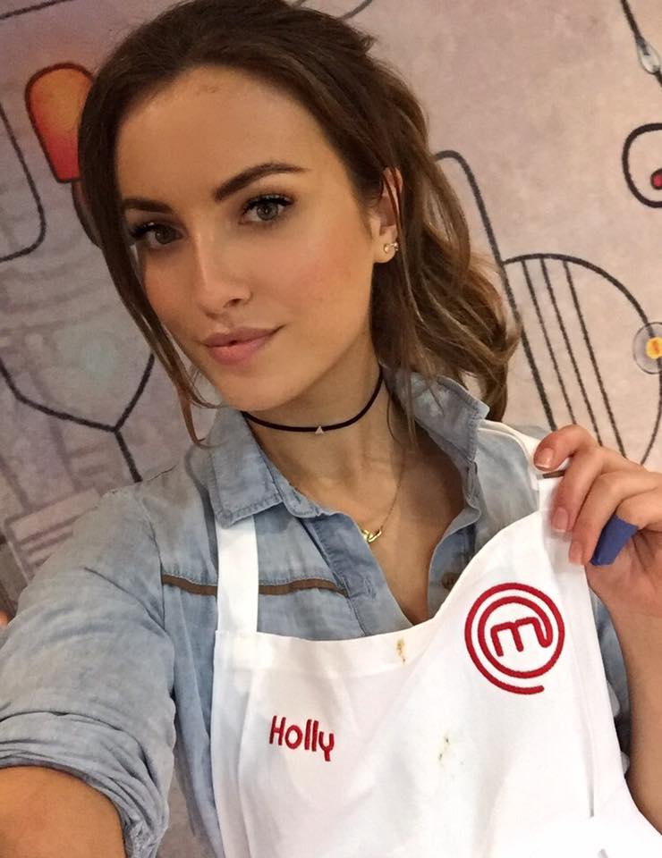 Master chef Holly | Scrolller