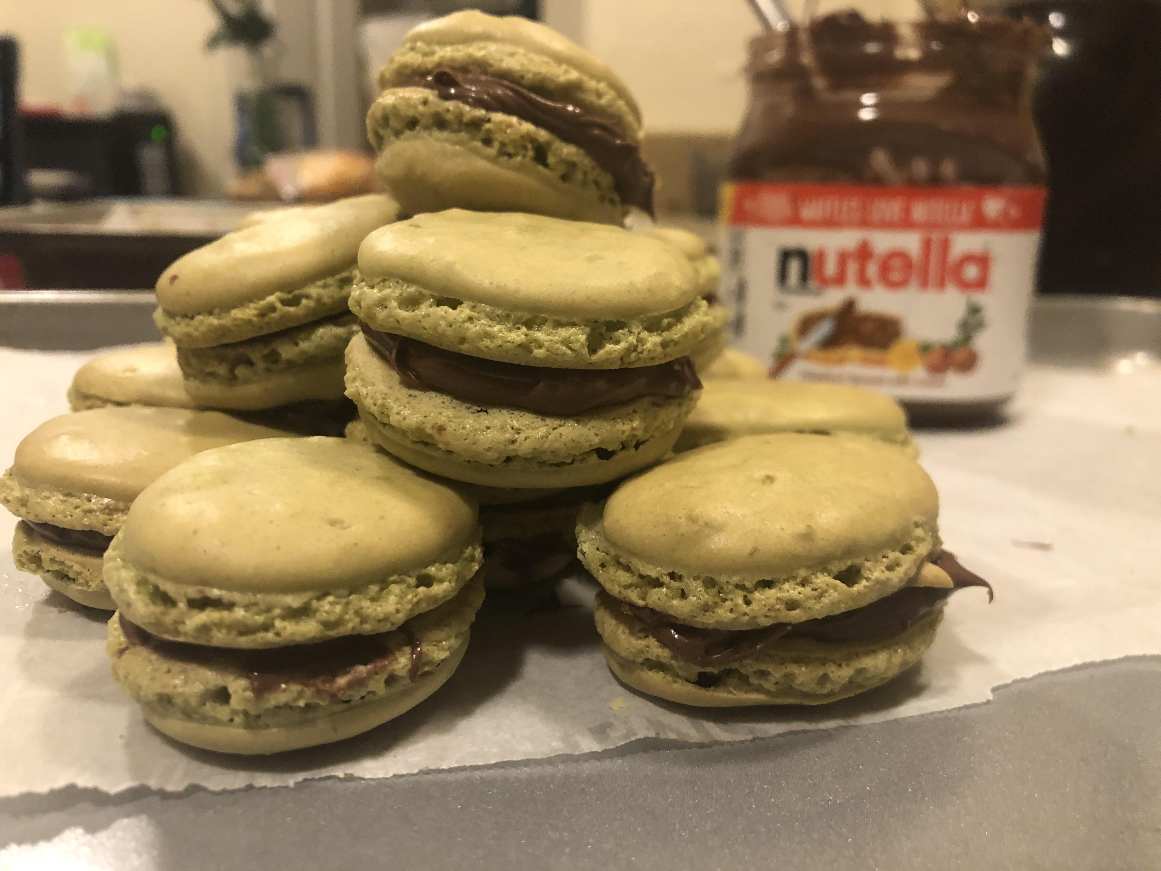 Matcha macarons with Nutella | Scrolller